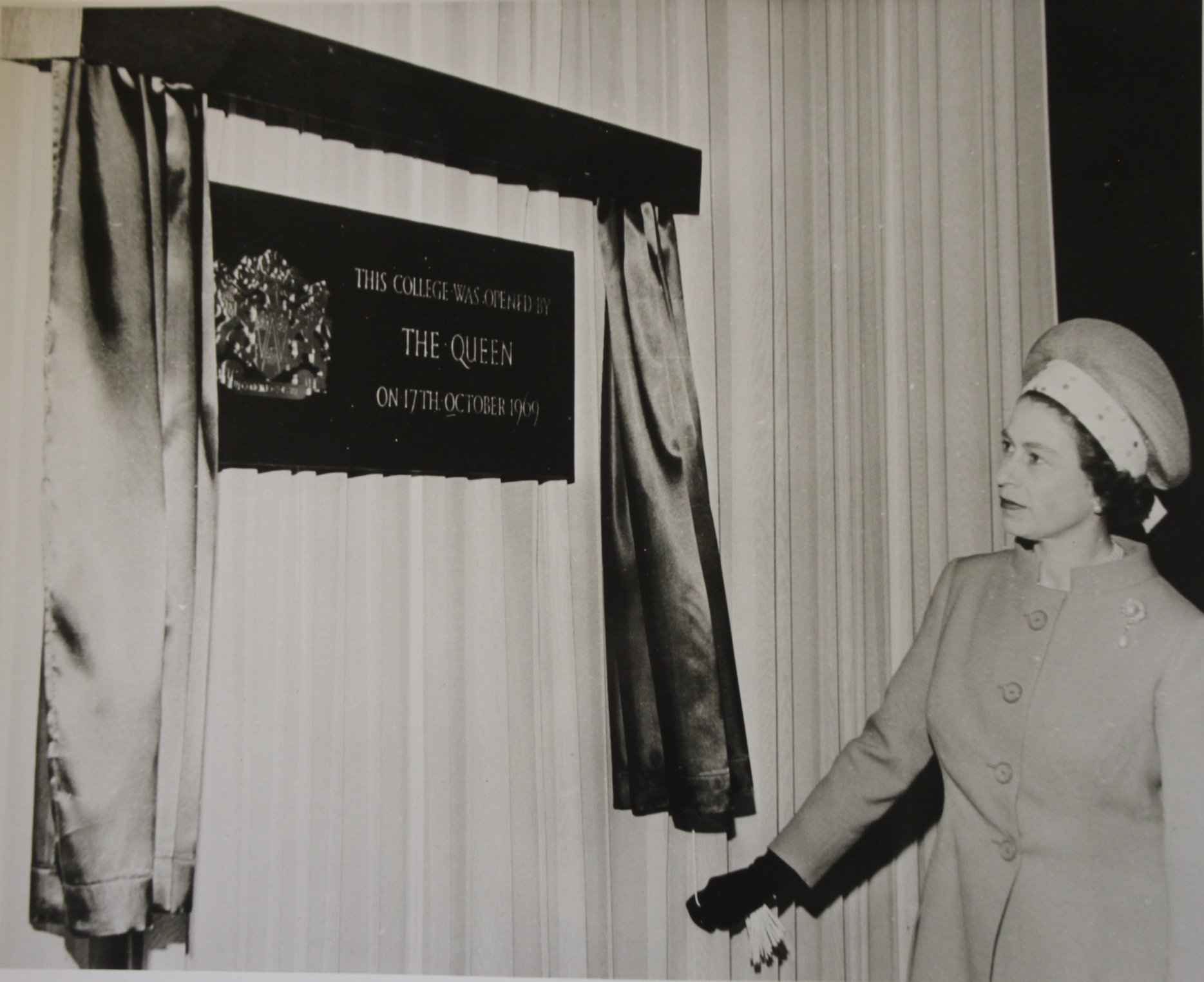 Remembering the Queen: Official opening of Bilsborrow campus, 1969